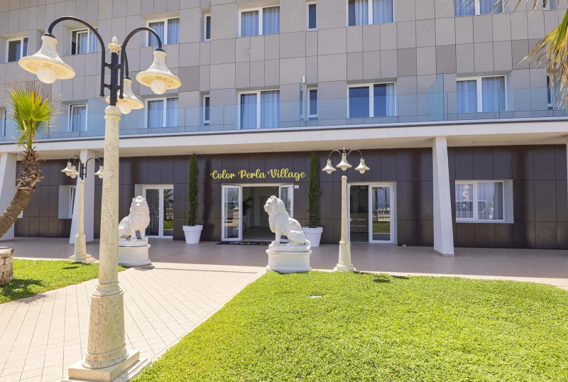 Color Perla Village Igea Marina al MIGLIOR PREZZO 2025